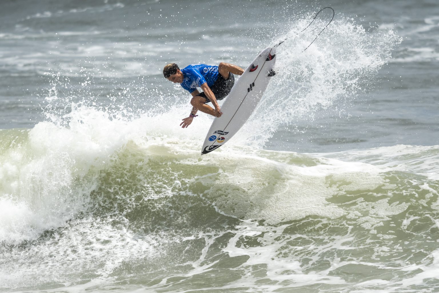 Romeo cumplió, Angelina ilusiona: Colombia presente en el surf mundial ...